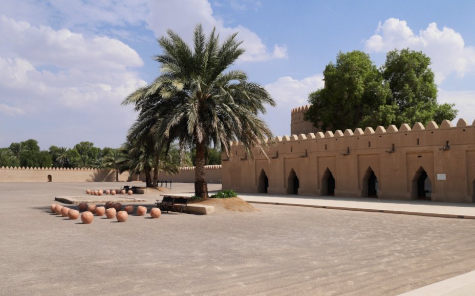 Al Ain - Planning a Visit to the Historic Oasis City of the UAE • Our ...
