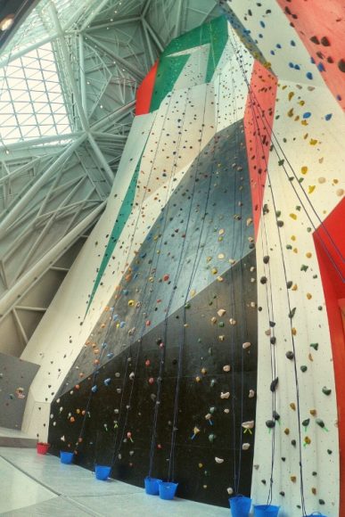 What should you expect at CLYMB Abu Dhabi with Kids? • Our Globetrotters